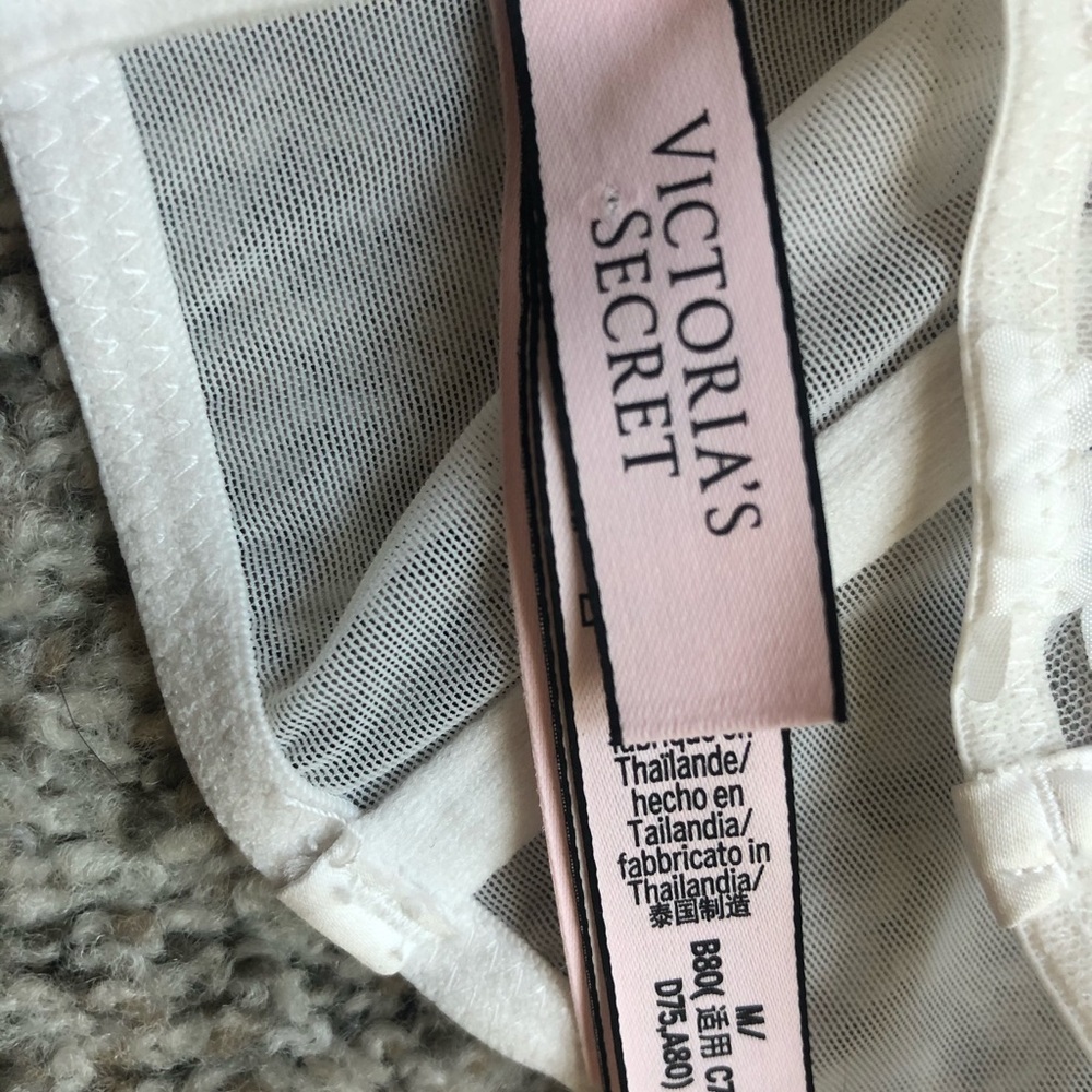 Victoria’s Secret Modern Lingerie White - Gem